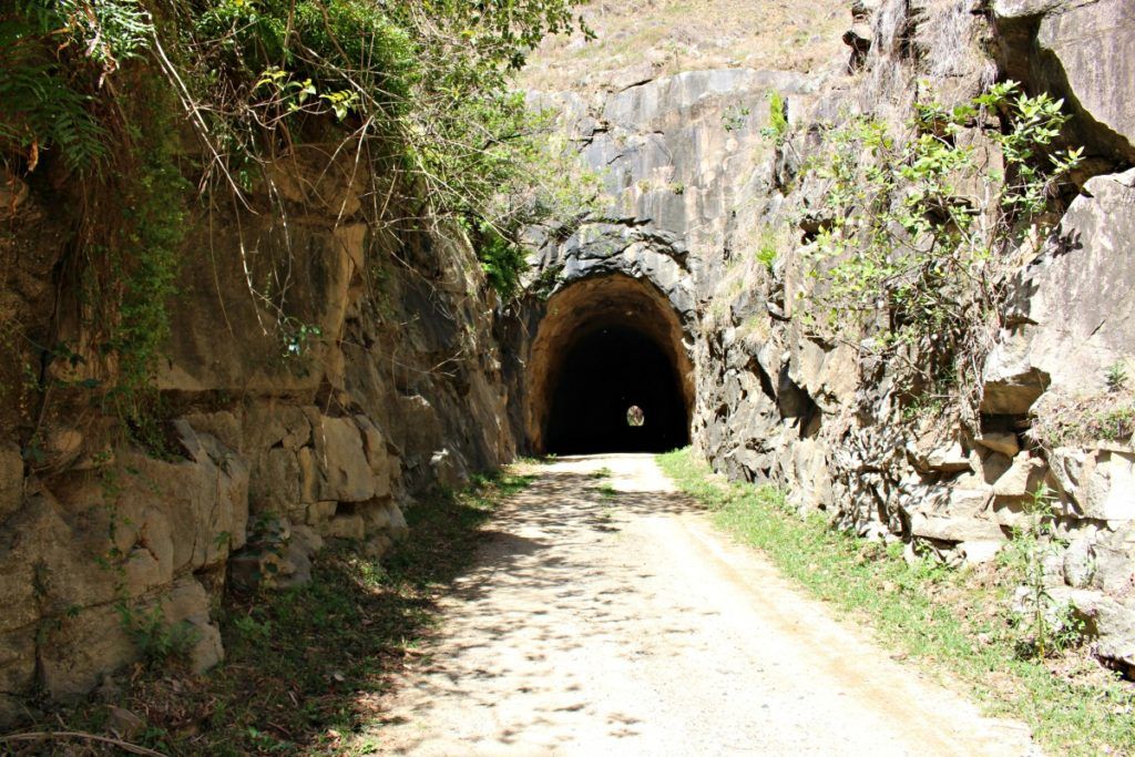 Scenic Drive – Boolboonda Tunnel Mount Perry - Wide Bay Kids