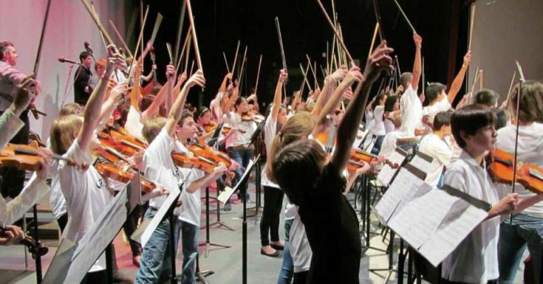 School of Rock | Youth Strings Workshop - Wide Bay Kids